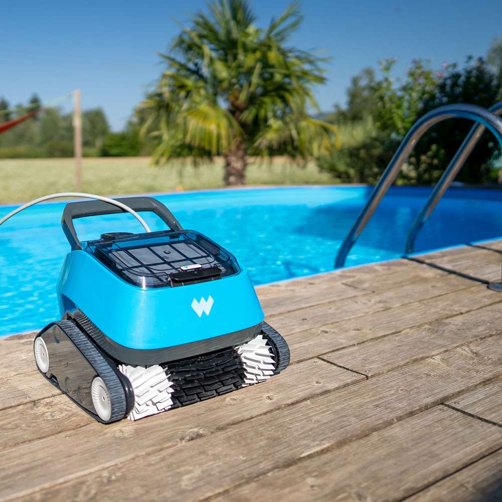 Poolroboter Warrior Next für Boden- / Wand- / Wasserlinienreinigung ...